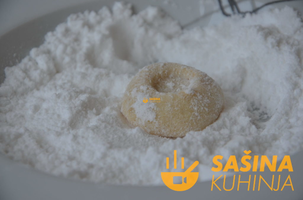 Sašina kuhinja | Banini keksi husarski kolačići recept | Sašina kuhinja