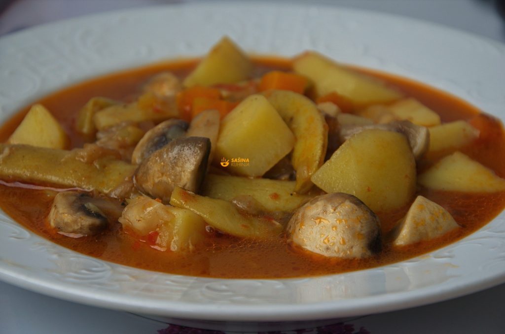 Sašina kuhinja | VIDEO - Mahune Varivo Recept | Sašina kuhinja