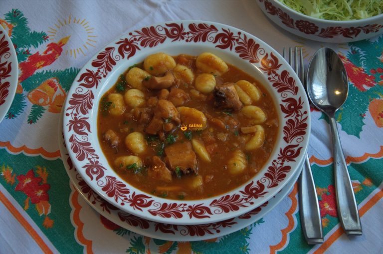 Sašina kuhinja | 17 VIDEO RECEPATA JELA SA RIBOM I LIGNJAMA | Sašina ...