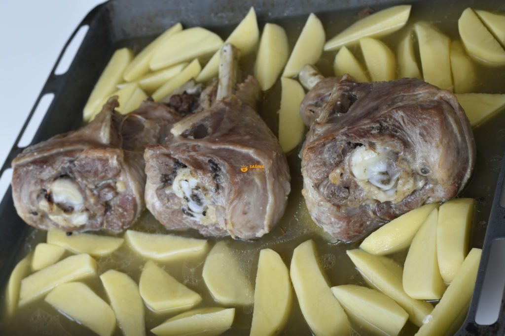 Sašina kuhinja | Savršeni Pureći Bataci Recept | Sašina kuhinja