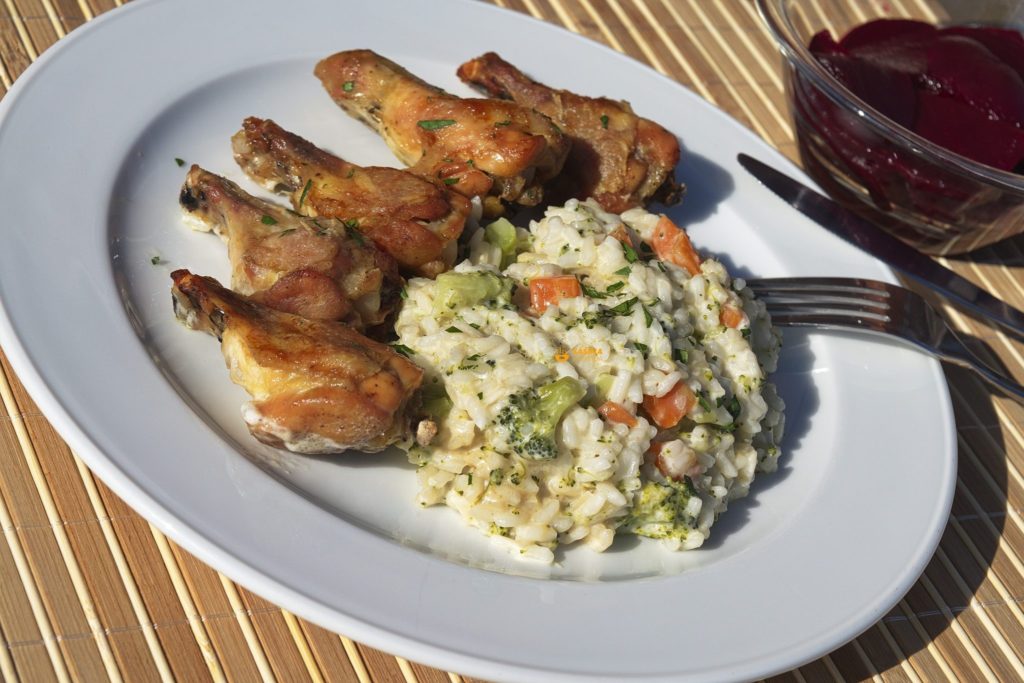 Sašina kuhinja | Krilni bataci i kremasta riža s brokulom | Sašina kuhinja