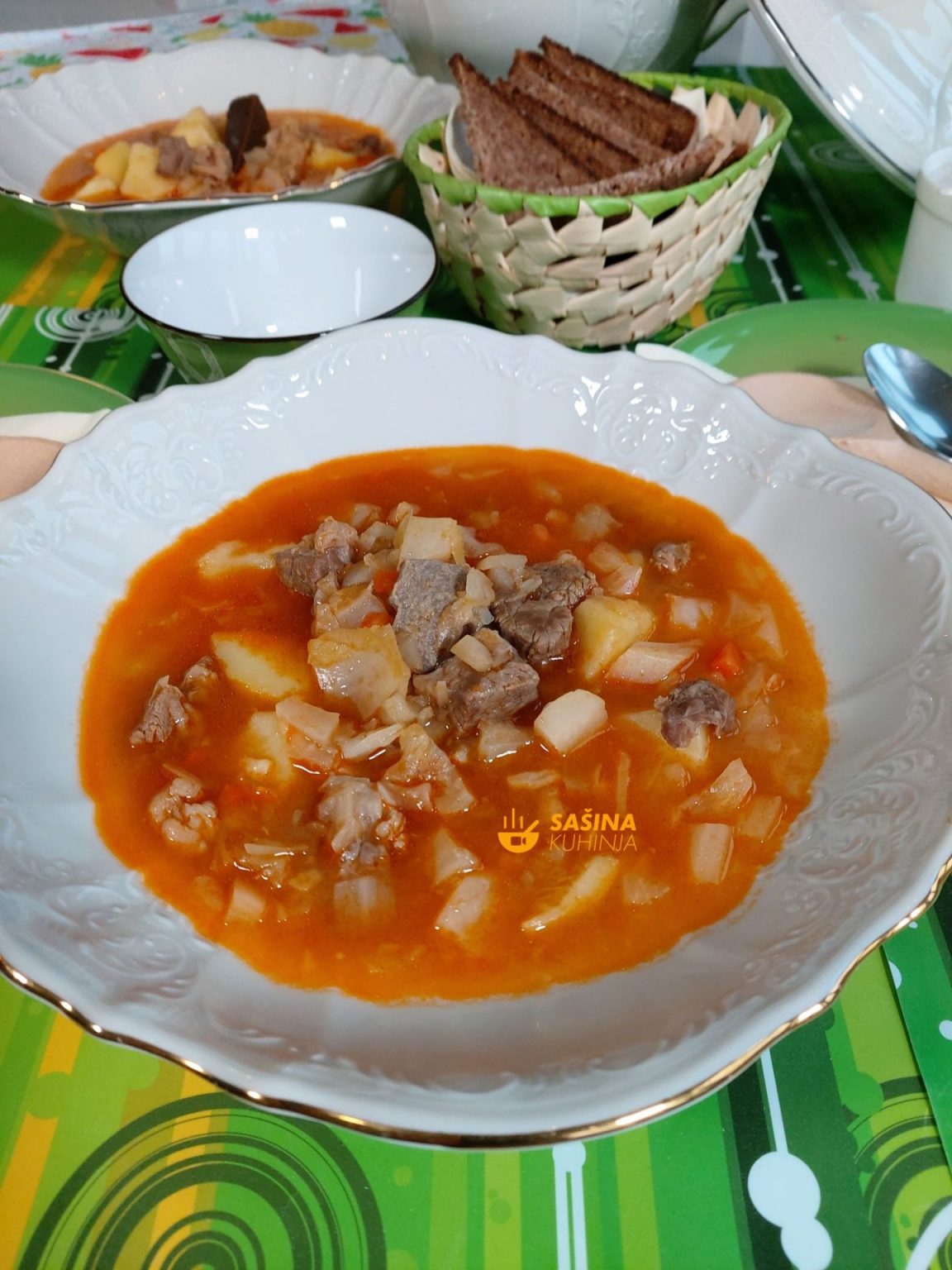 Sašina kuhinja | Kalja recept za varivo sa kupusom i junetinom | Sašina ...