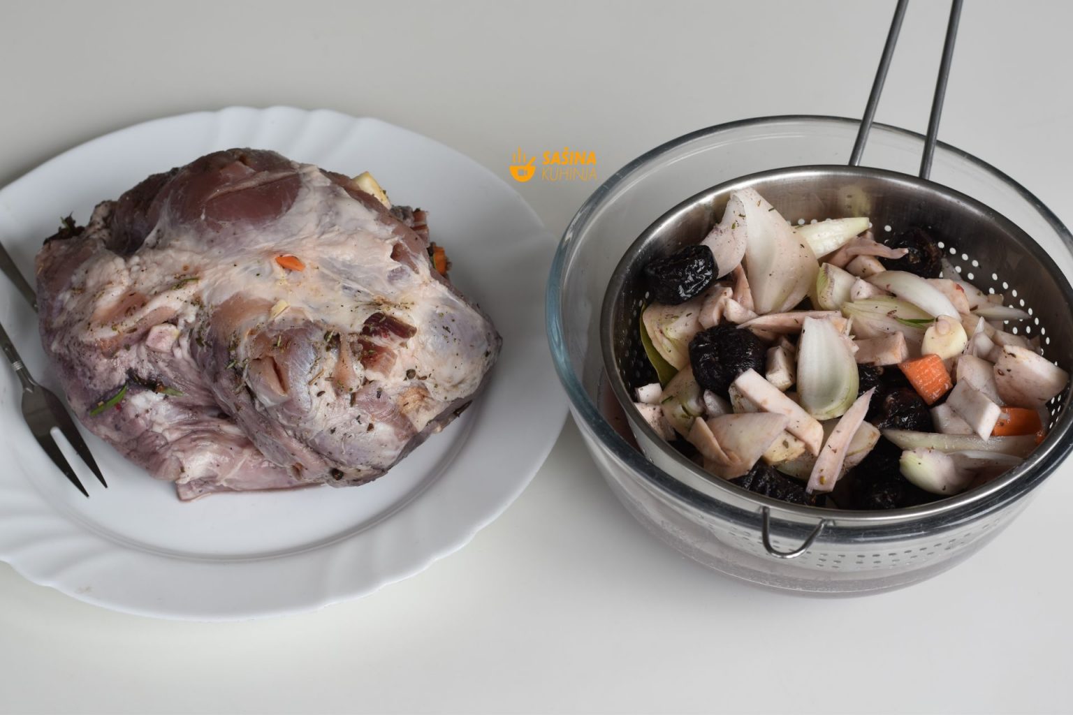 Sašina kuhinja | Svinjska plećka ili lopatica a la pašticada recept ...