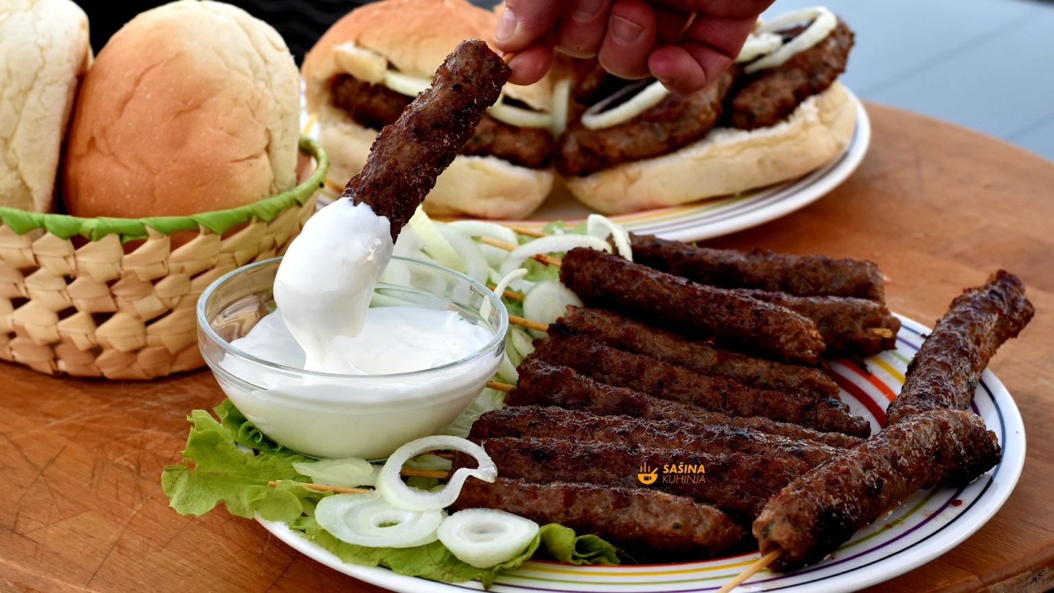 Sašina kuhinja | Pureći ćevapi burgeri pljeskavice šiš ćevapi roštilj ...