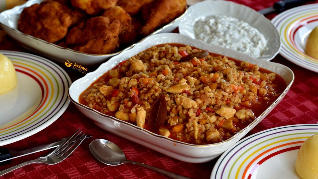 Sašina kuhinja | Piletina s kašom i porilukom i razni prilozi te ideje za ručak | Sašina kuhinja